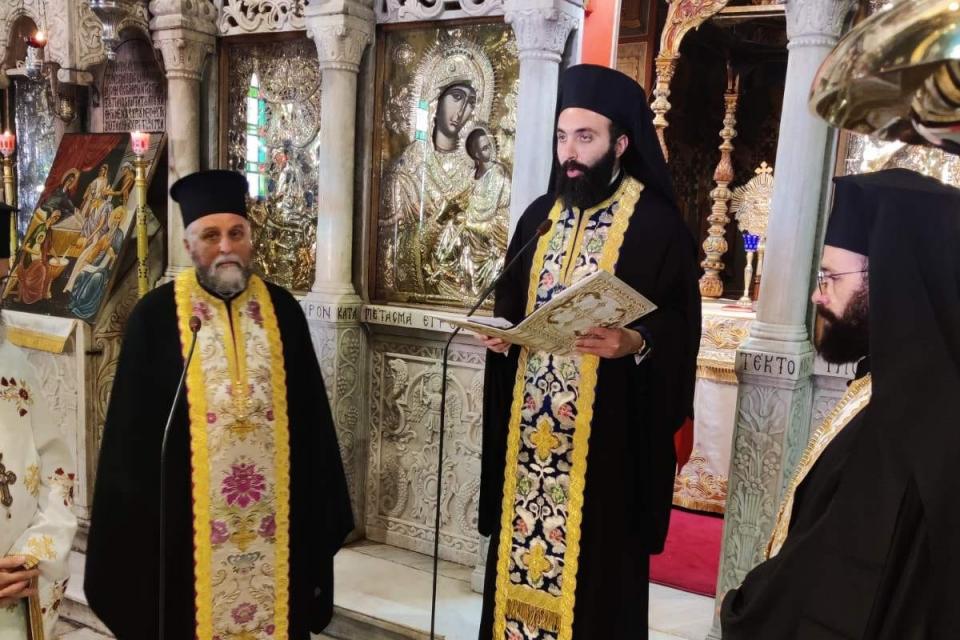 Στην Δοξολογία και τις εκδηλώσεις των Μιαουλείων τον Μητροπολίτη κ ...